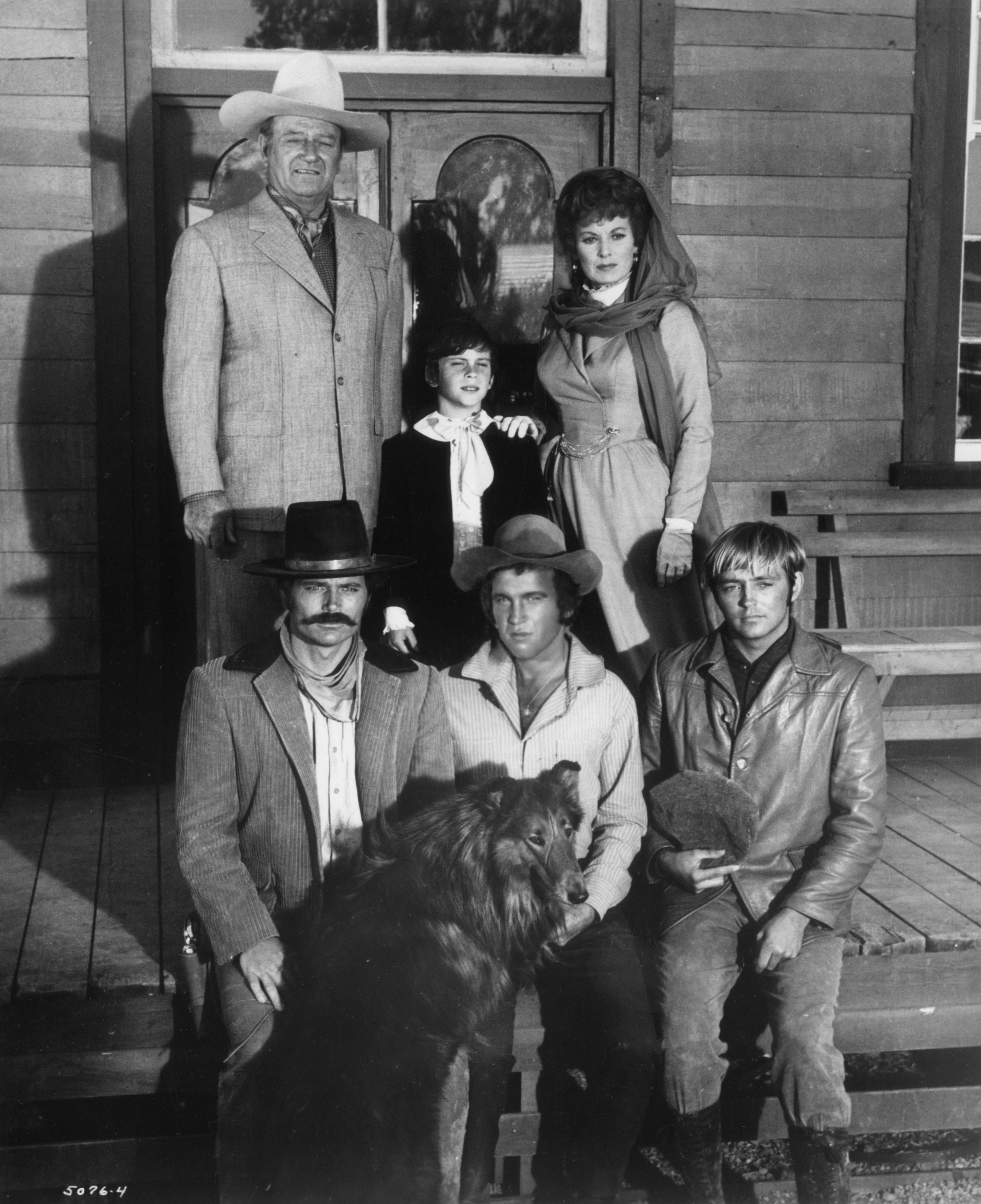 Meet the 7 Kids John Wayne Had With His 3 Wives - Rare